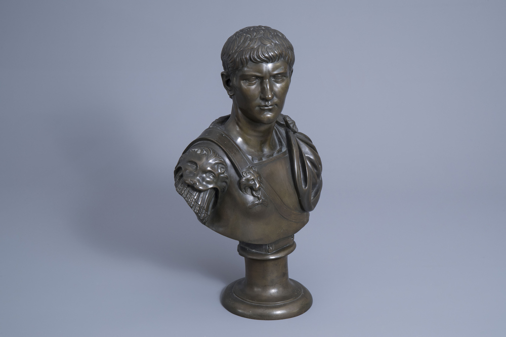 Naar de antieken: Portretbuste van de Romeinse keizer Augustus ...